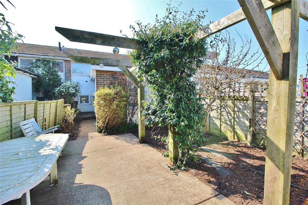 High Barn, Findon, Worthing, West... 2 bed terraced house for sale - £ ...