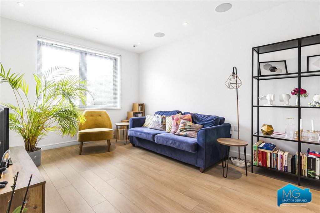 Observatory Court, 41 Friern Barnet... 1 bed apartment to rent - £1,650 ...