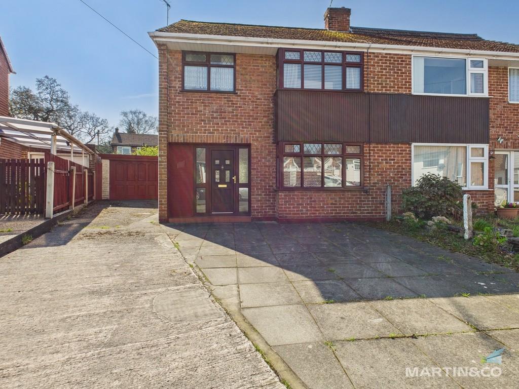 Jocelyn Close, Wirral CH63 3 bed semi-detached house - £230,000