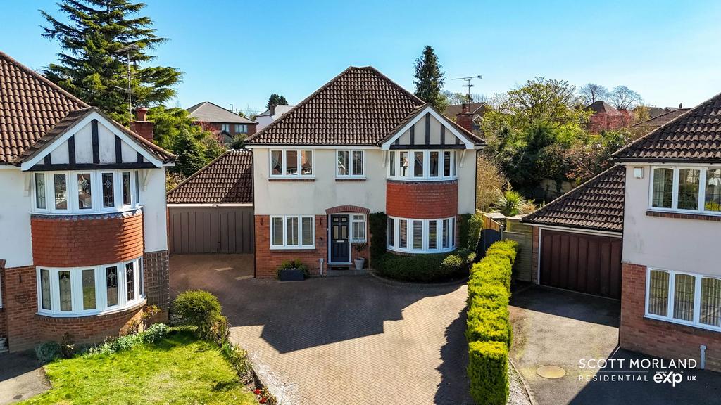 Grebe Close, Basingstoke RG22 4 bed detached house for sale - £650,000