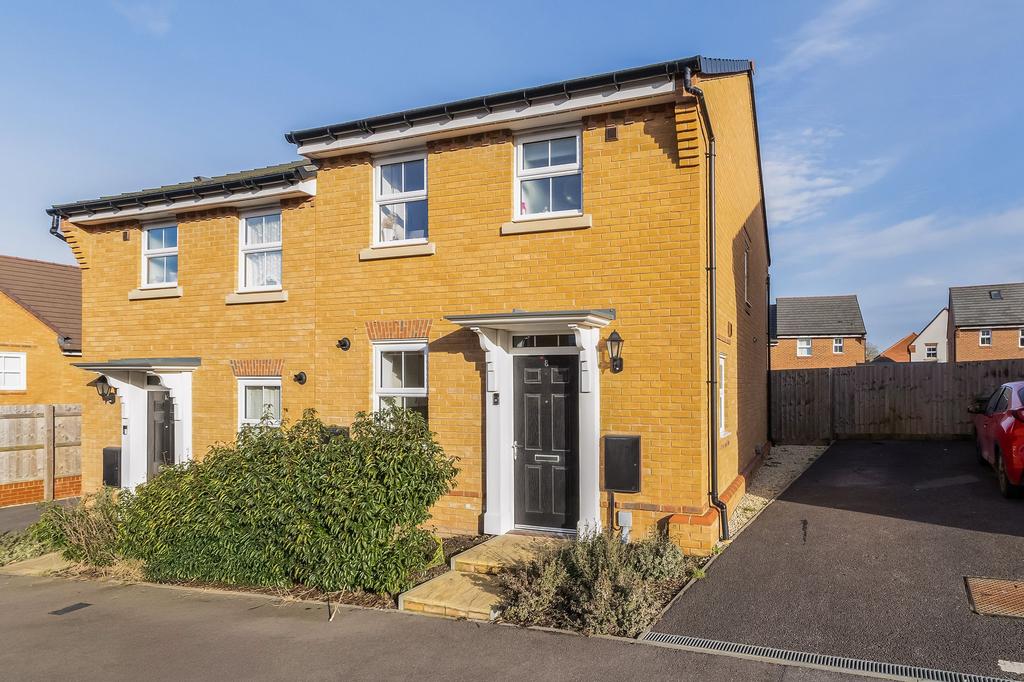 Spring Lane, Didcot OX11 2 bed semi-detached house for sale - £340,000