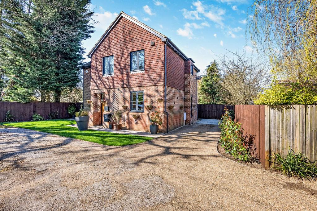 Old Bull Mews, High Street, Brasted... 4 bed detached house for sale ...