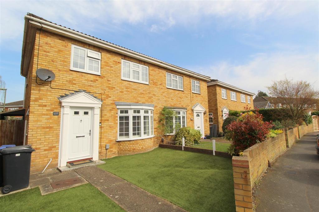 High Road, Byfleet, West Byfleet 3 bed semi-detached house for sale - £ ...