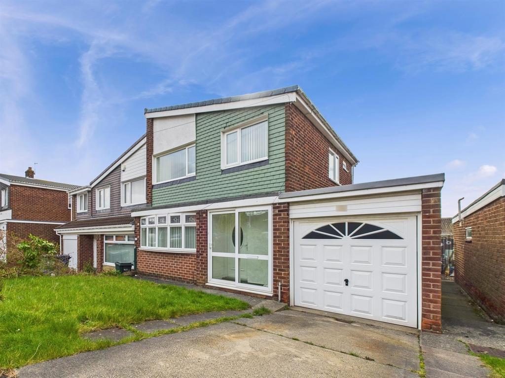 Dorchester Gardens, Gateshead NE9 3 bed semi-detached house - £190,000