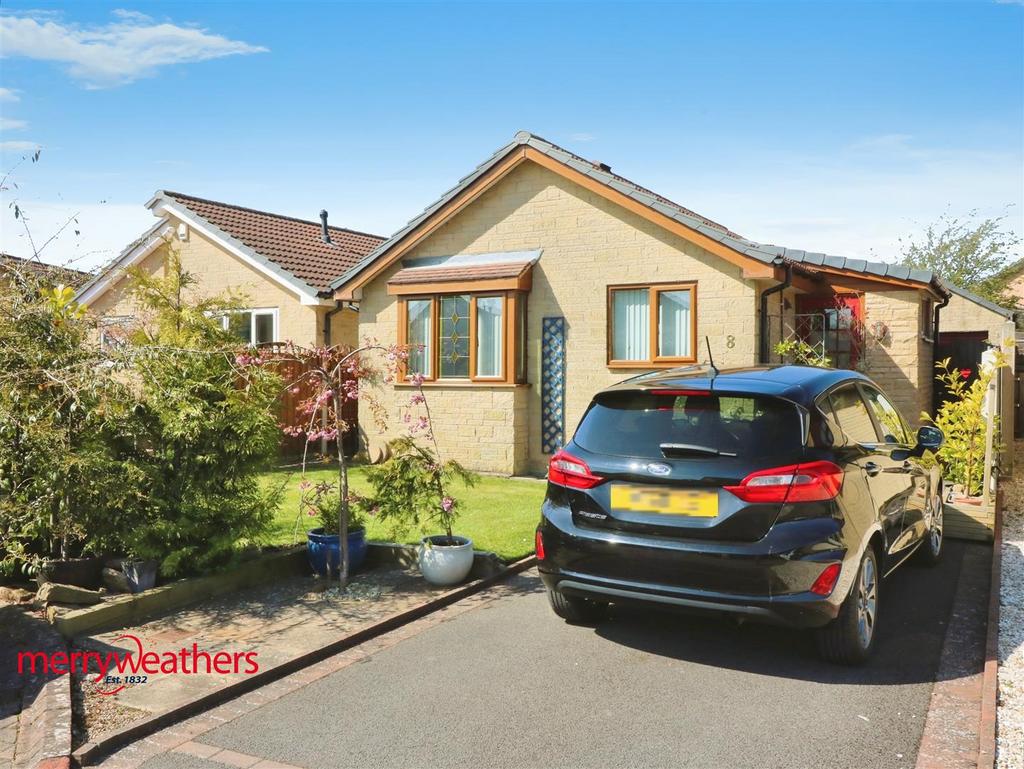 Grange Court, Wickersley, ROTHERHAM 2 bed detached bungalow - £310,000
