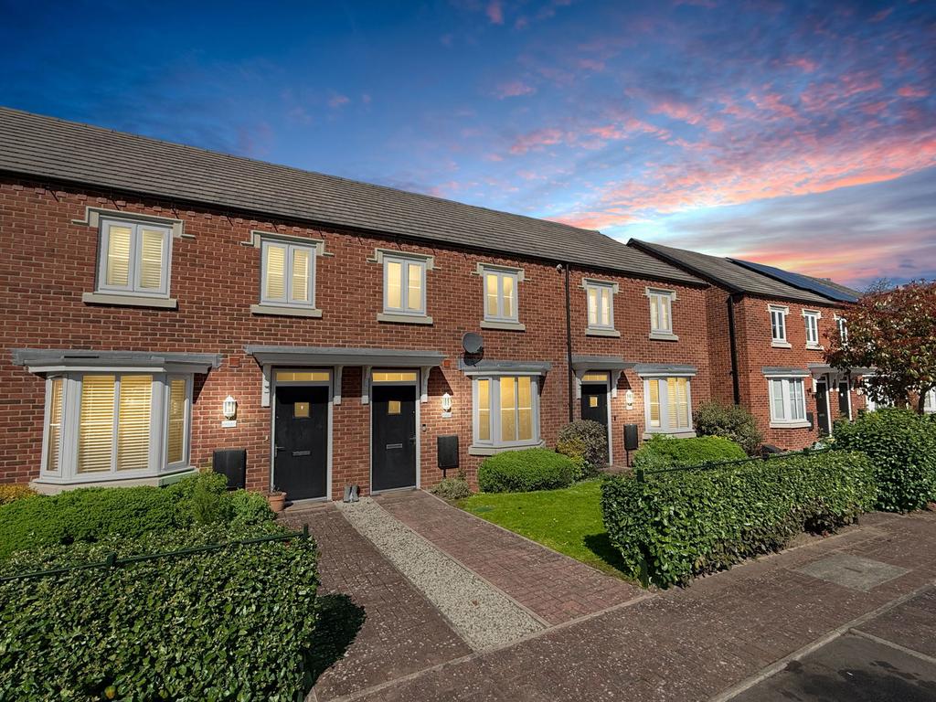 Gregory Close, Telford TF4 3 bed terraced house for sale - £220,000