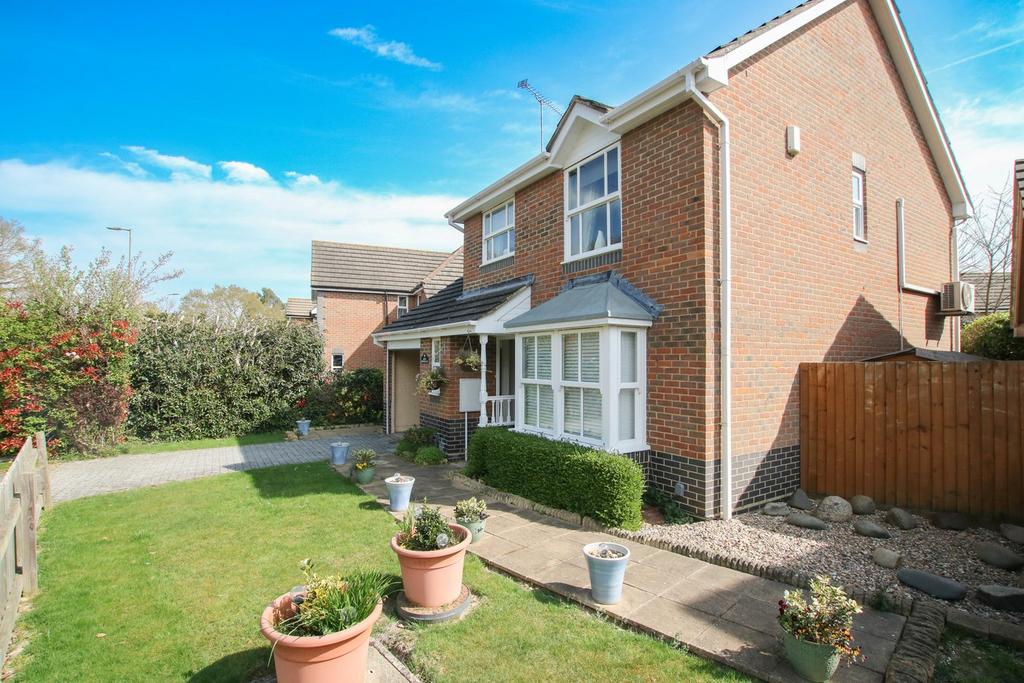 Dunford Place, Binfield, Bracknell, RG42 3 bed detached house for sale ...