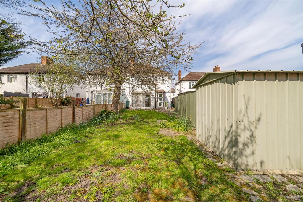 Chesham Road, Penge, London, SE20 3 bed semi-detached house for sale ...