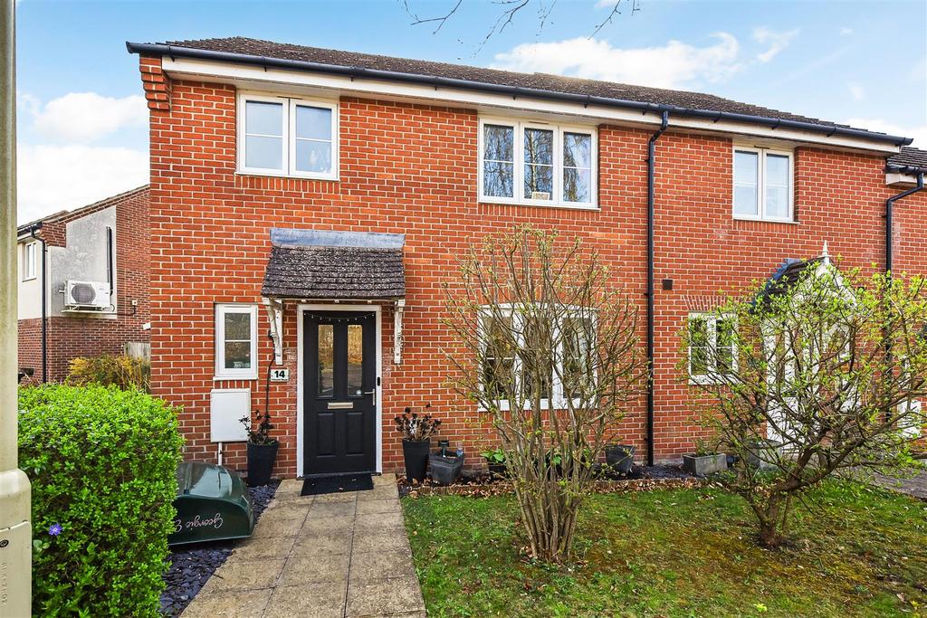 Cheviot Road, Andover 3 bed house for sale - £330,000