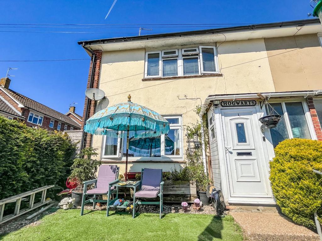 Marley Gardens, Battle, TN33 3 bed end of terrace house for sale - £300,000