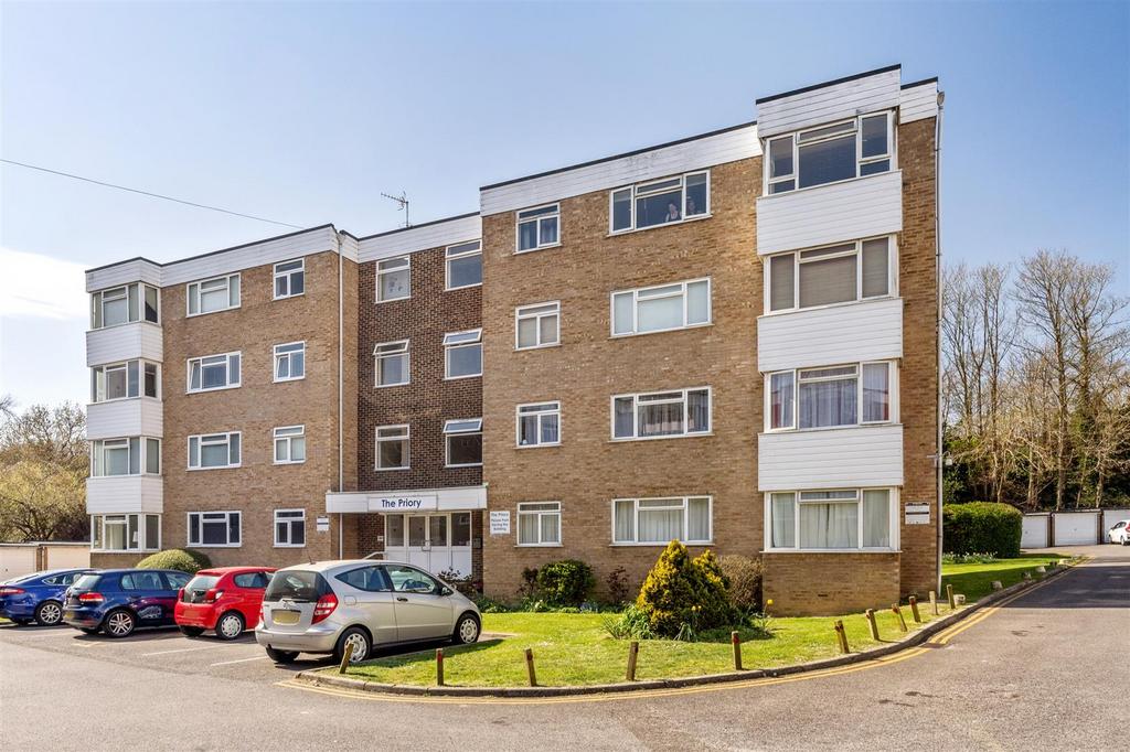 London Road, Patcham, Brighton 2 bed flat for sale - £290,000