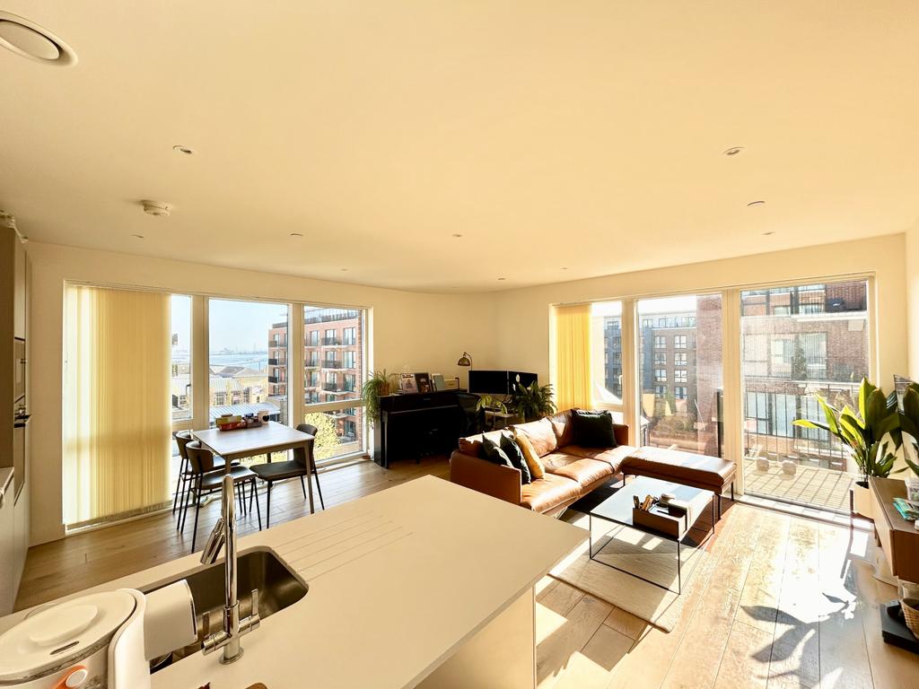Minotaur House, Royal Arsenal... 2 bed flat for sale - £600,000