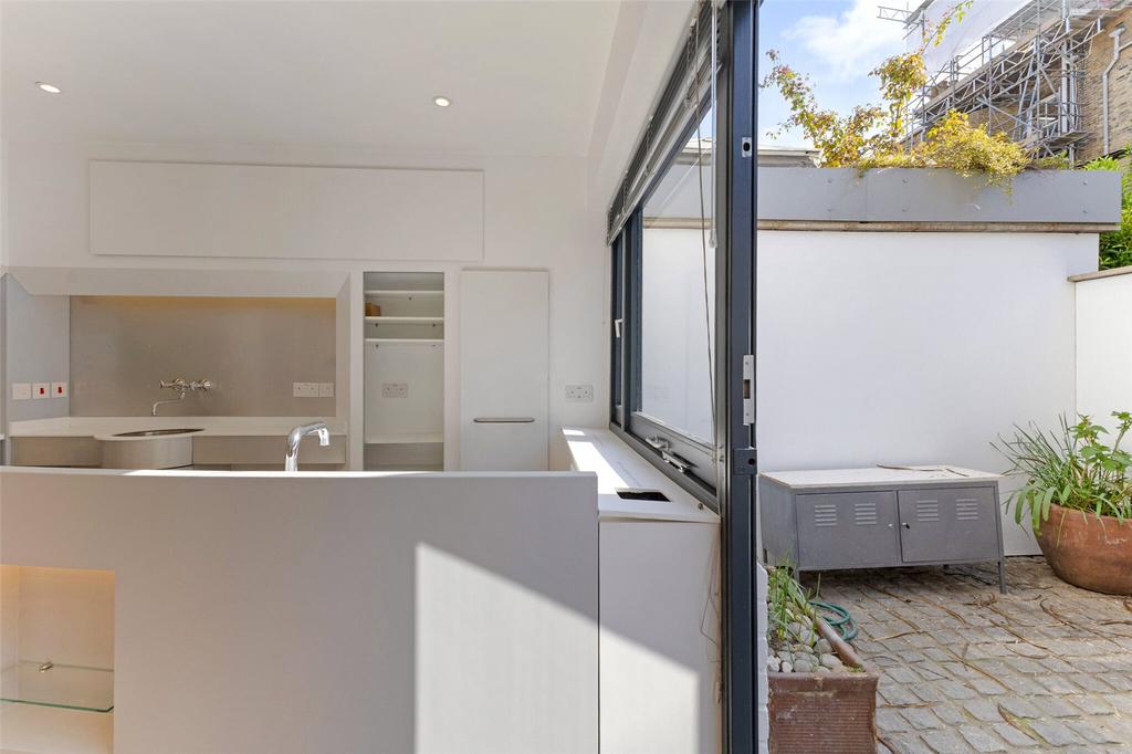 Slaidburn Street, London, SW10 4 bed terraced house to rent - £5,742 ...