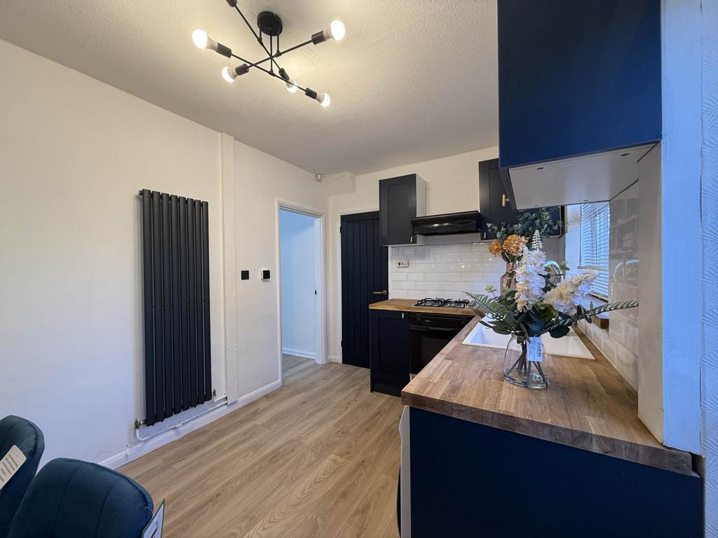Woodside Road, Nottingham 2 bed end of terrace house for sale - £250,000