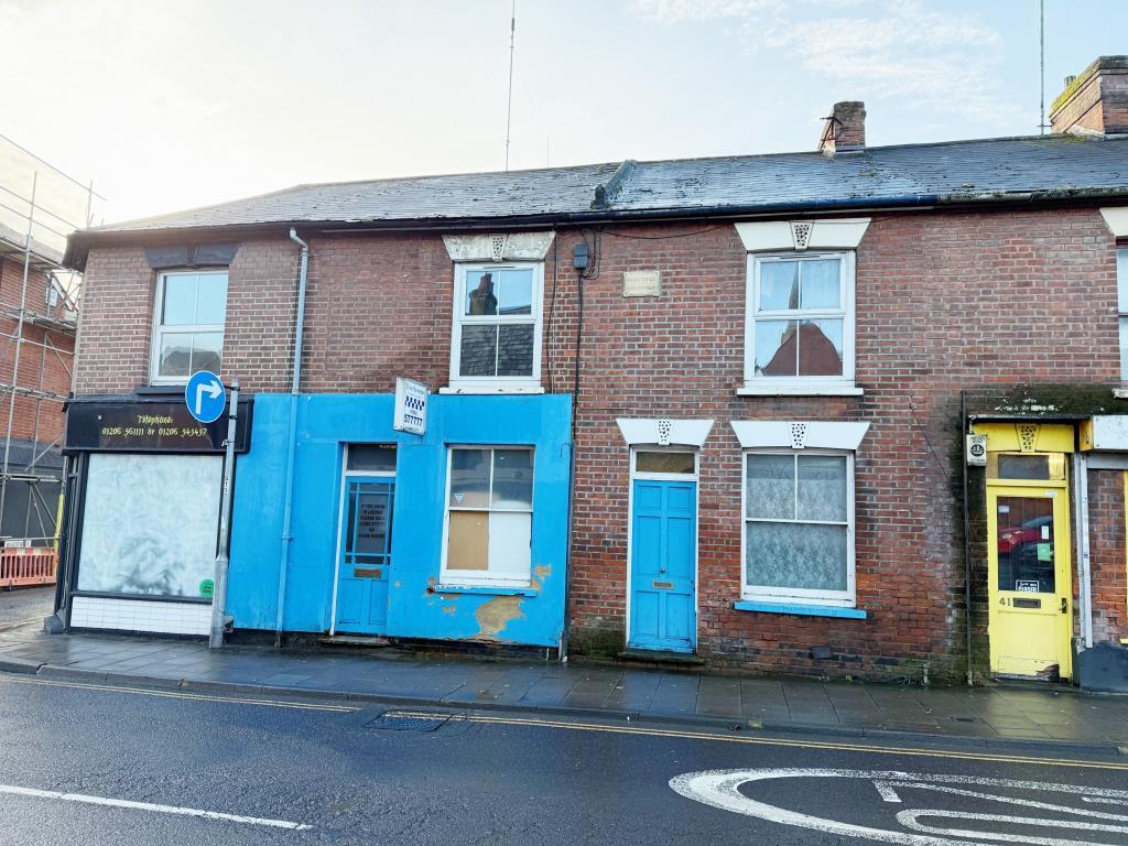 42, 43 & 43A Osborne Street... Mixed use - £200,000