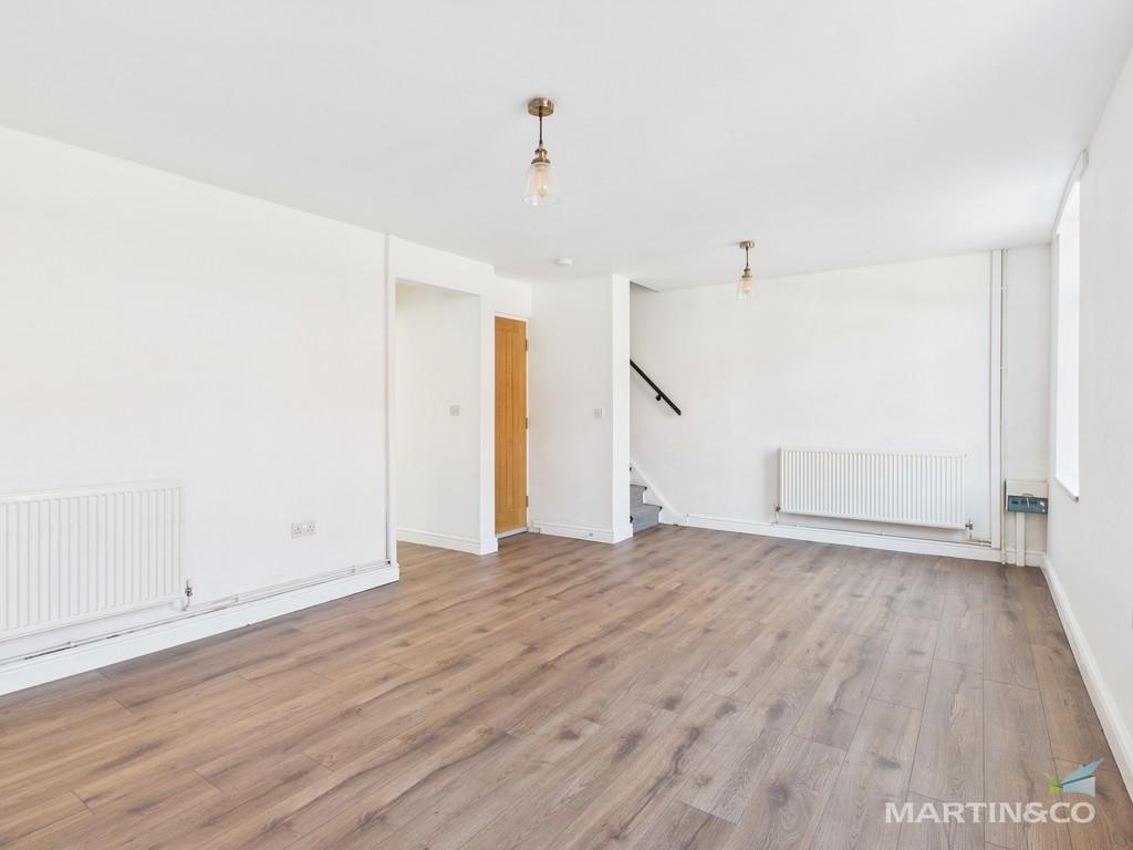 King Street, Wallasey CH44 2 bed maisonette - £725 pcm (£167 pw)