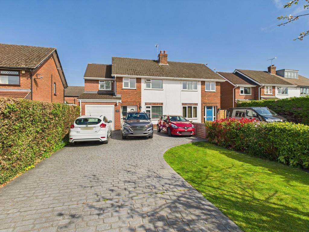 Boughton Hall Avenue, Chester 4 bed semi-detached house - £425,000