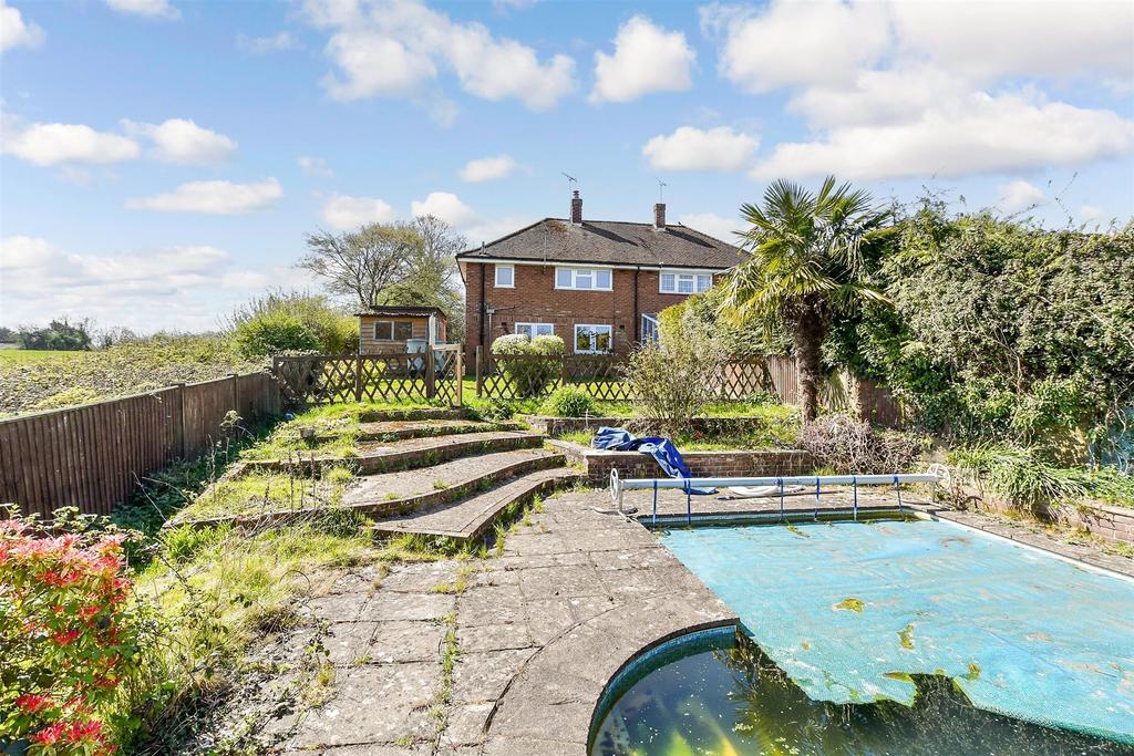Lloyds Green, Wittersham, Tenterden... 3 bed semi-detached house for ...