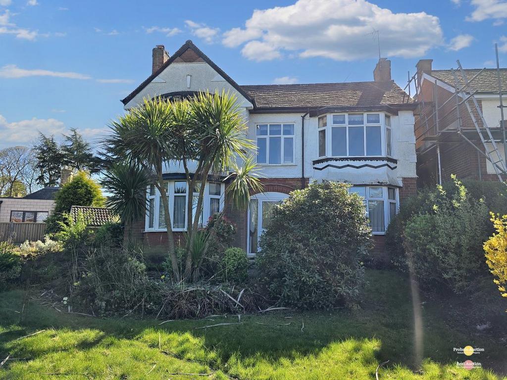 Beeston Fields Drive, Nottingham NG9 4 bed detached villa for sale - £ ...