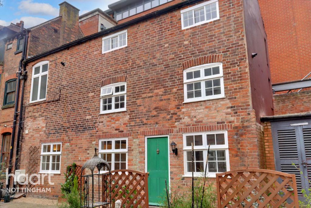 George Street, Nottingham City Centre 2 bed townhouse for sale - £240,000