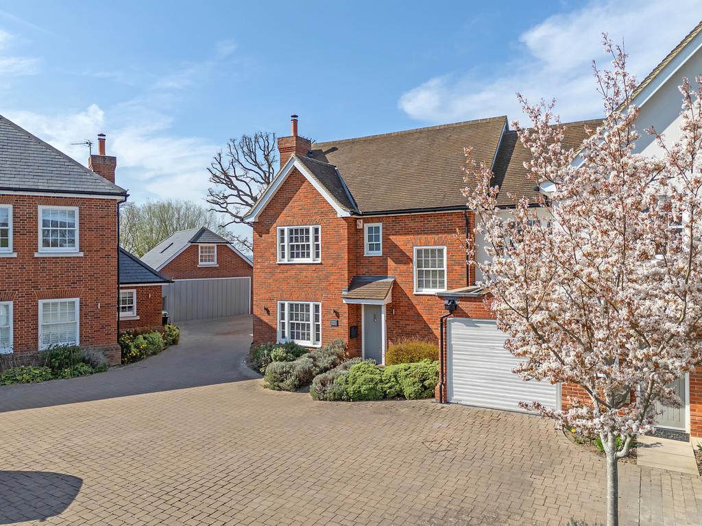 Chelmsford Road, Causeway End, CM6 3 bed link detached house for sale ...