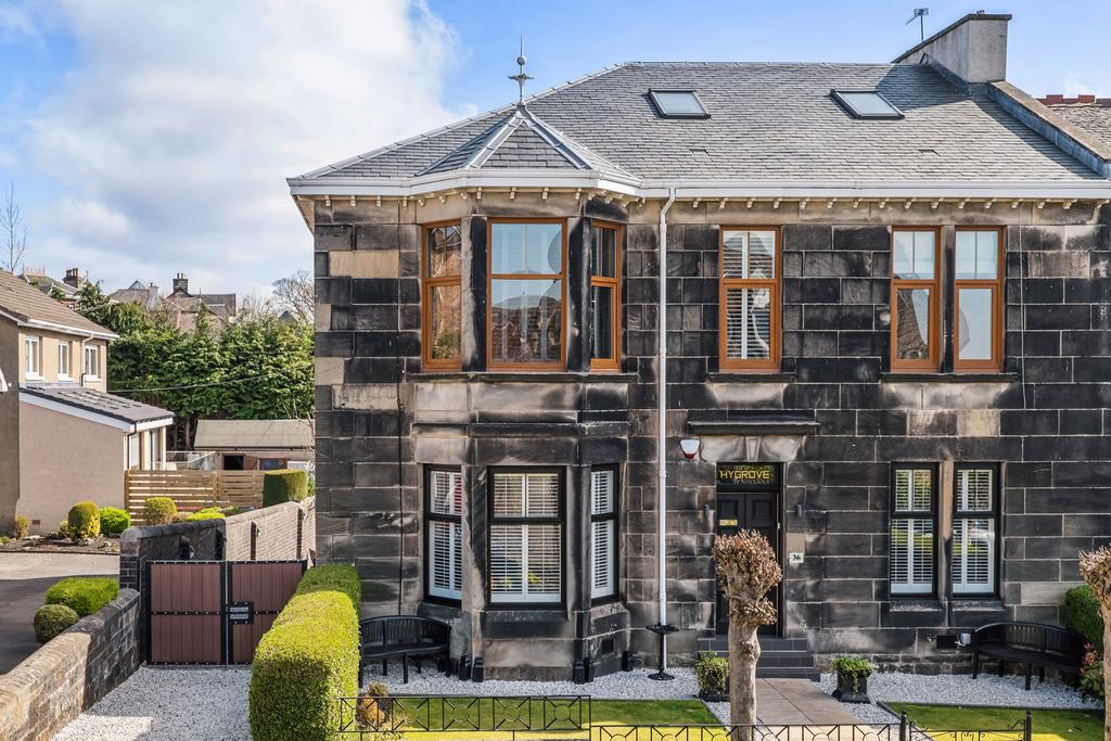 Finlaystone Street, Coatbridge 4 bed flat for sale - £299,995