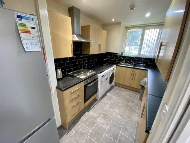 Minster Court 4 bed house share to rent - £2,148 pcm (£496 pw)