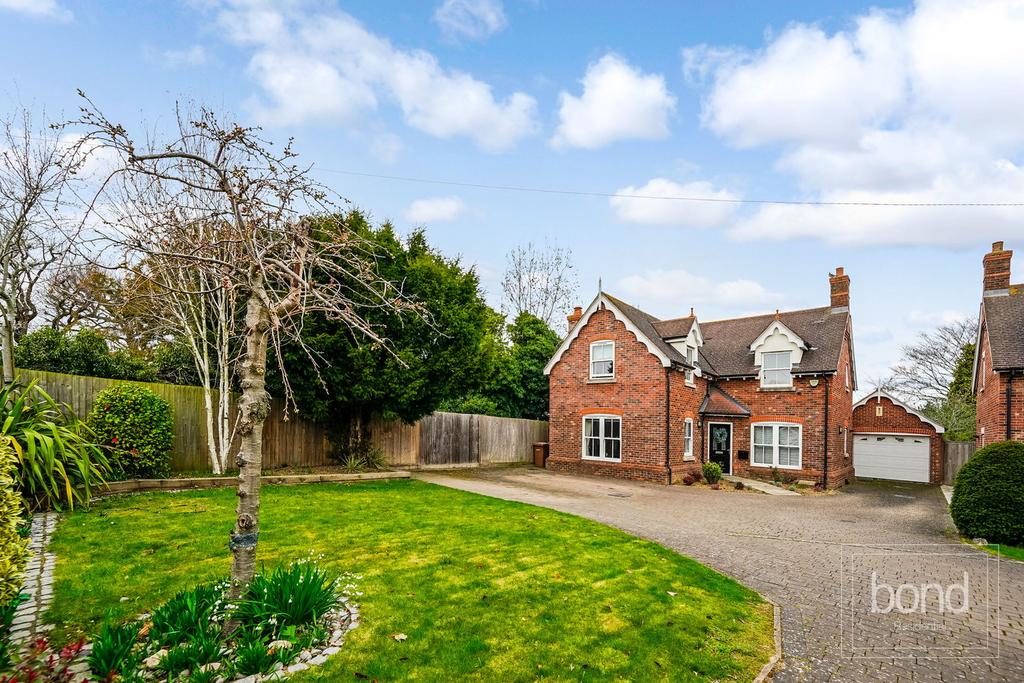 Baddow Road, Chelmsford CM2 4 bed detached house for sale - £1,000,000