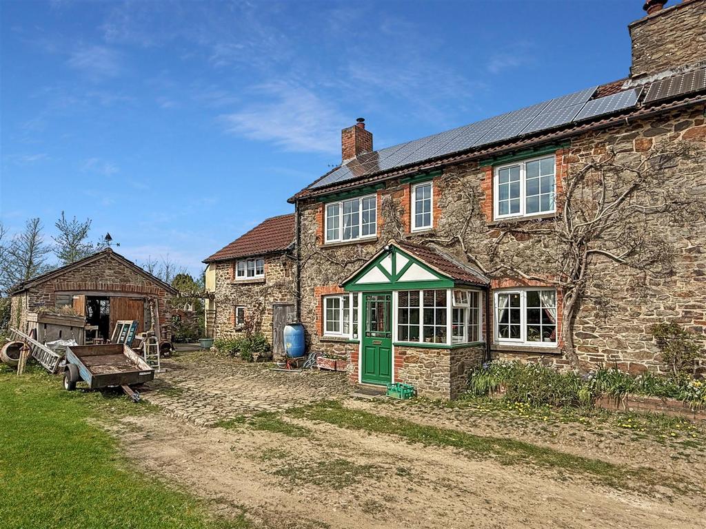 Barnstaple EX31 4 bed cottage for sale - £385,000