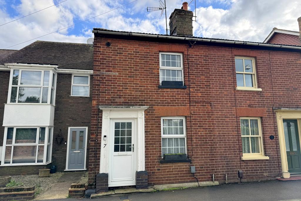 Leighton Road, Toddington, LU5 2 bed terraced house for sale - £275,000