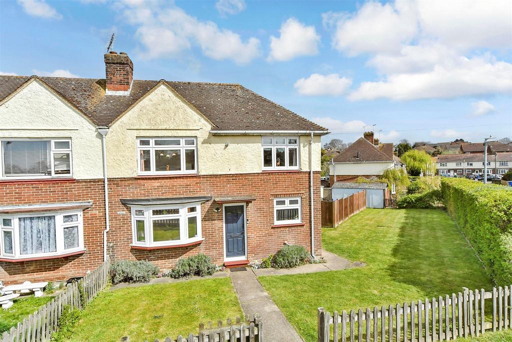 South Avenue, Sittingbourne ME10 3 bed semi-detached house - £214,500