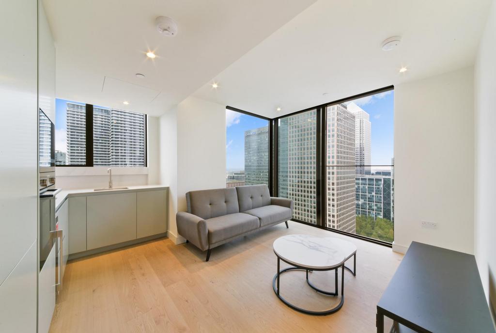 Harcourt Tower, Marsh Wall, London, E14 2 bed apartment to rent - £ ...