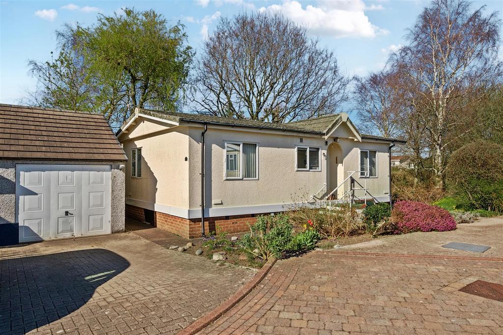 Nepgill Park, Bridgefoot CA14 2 bed park home for sale - £75,000