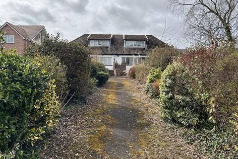 Aberdare CF44 2 bed semi-detached bungalow for sale - £185,000