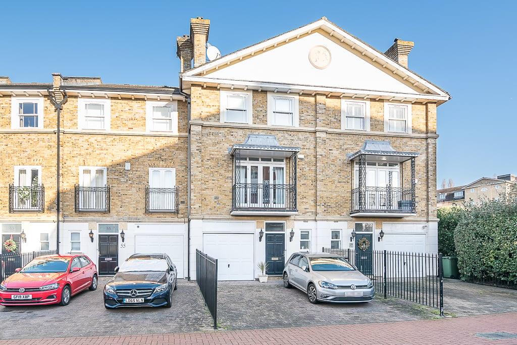 Trinity Church Road 4 bed terraced house - £5,500 pcm (£1,269 pw)
