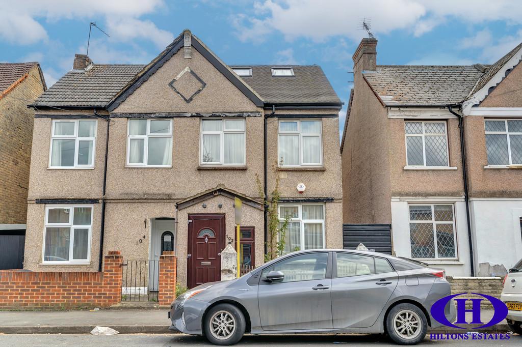 Waterloo Road, Uxbridge 5 bed semi-detached house for sale - £675,000