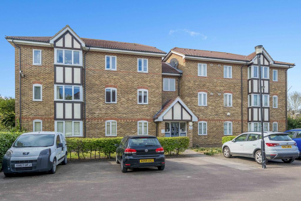 Woodgate Drive, London SW16 2 bed flat for sale - £332,000