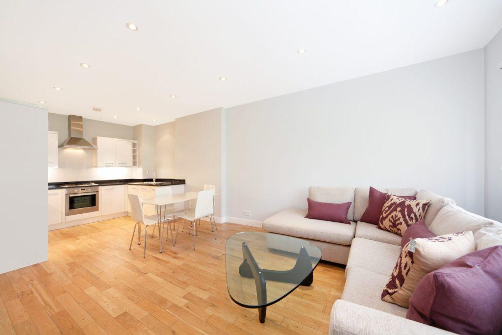 Lower Addison Gardens, W14 2 bed apartment - £3,250 pcm (£750 pw)