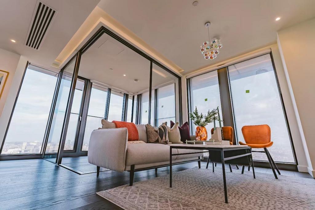 Damac 3 3 bed flat to rent - £7,002 pcm (£1,616 pw)