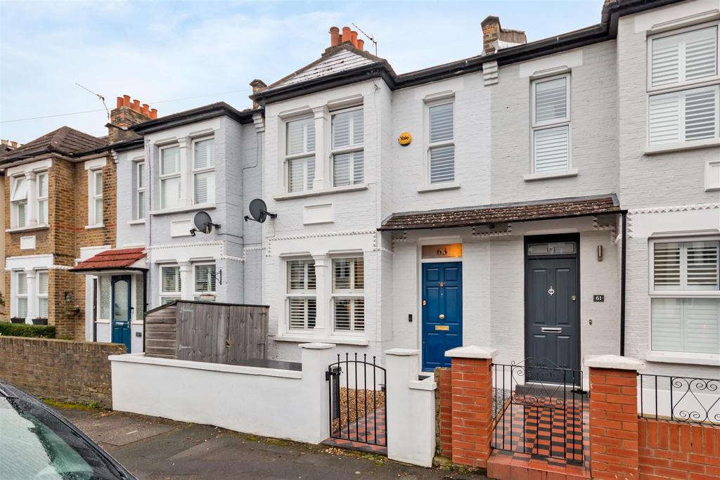 Sydney Road, Raynes Park SW20 3 bed terraced house - £975,000
