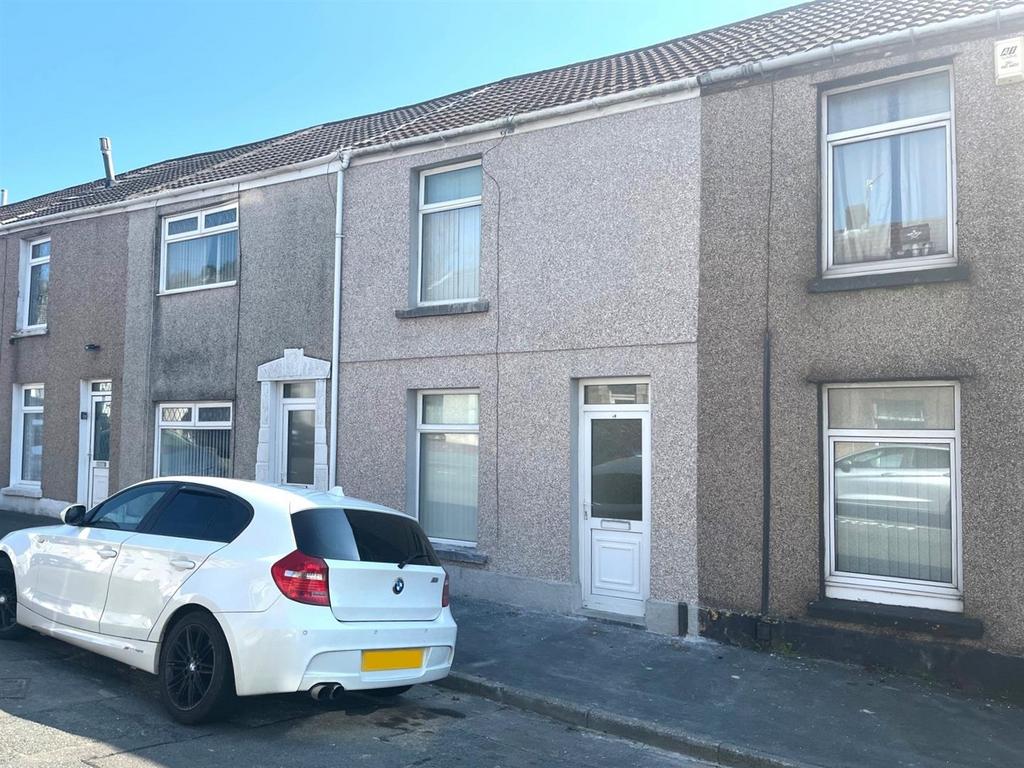 Landeg Street, Plasmarl, Swansea 2 bed terraced house - £105,000