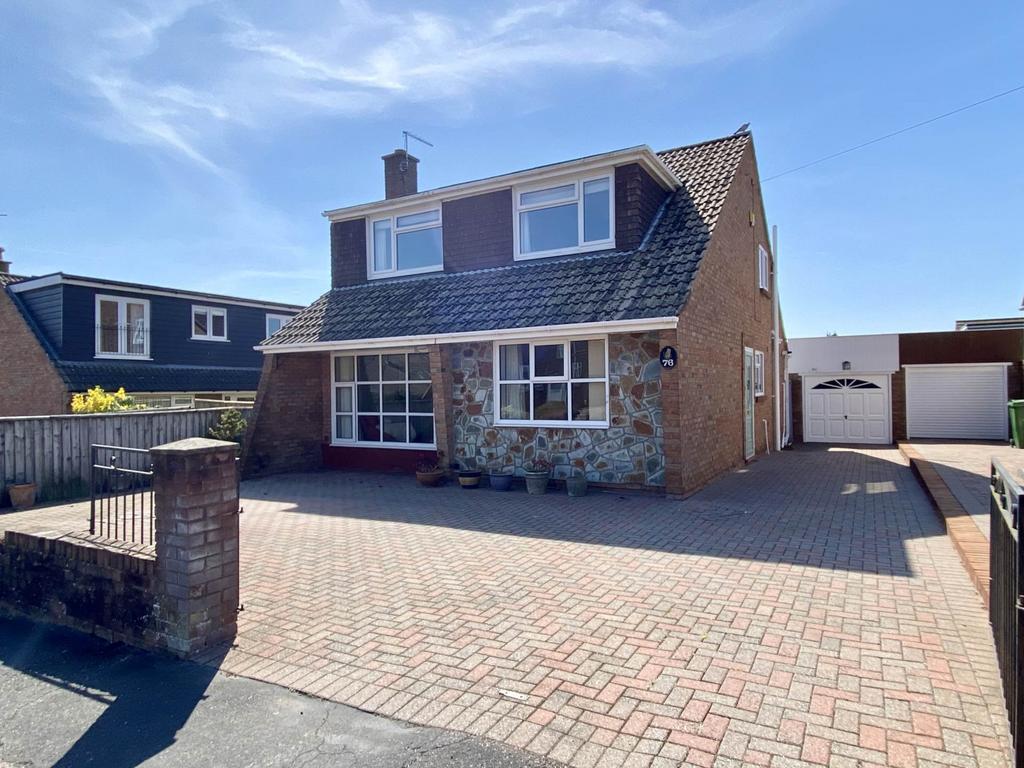 Bapton Close, Exmouth 4 bed detached house - £495,000