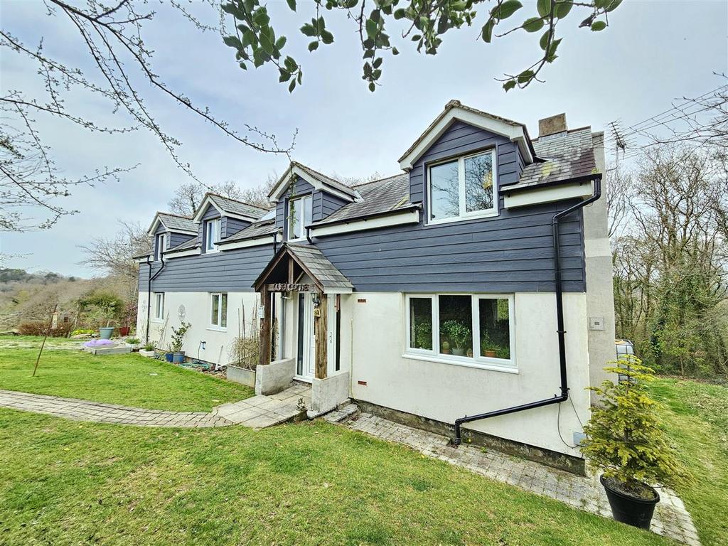 Albaston, Gunnislake 3 bed detached house for sale - £580,000