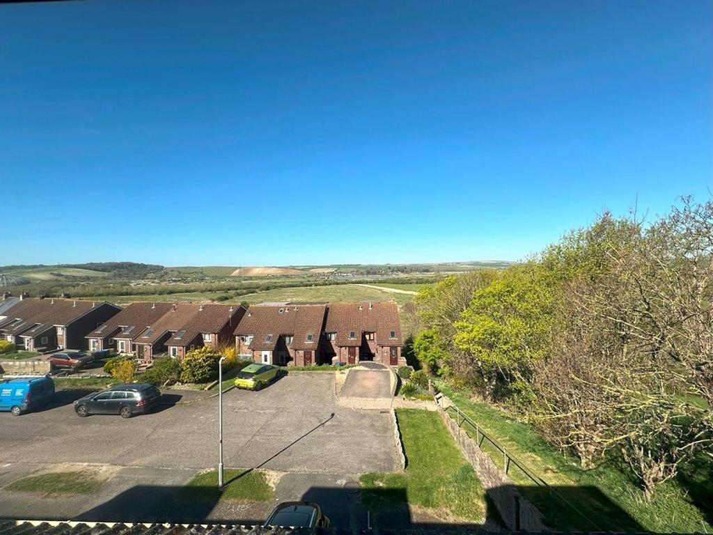 Heighton Crescent, South Heighton... 3 bed semi-detached house - £375,000