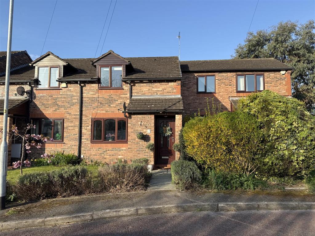 Epping Court, Heswall, Wirral 2 bed mews - £250,000