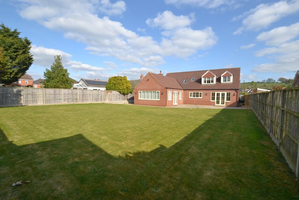 Aviary Close, Grantham 4 bed detached house for sale - £725,000
