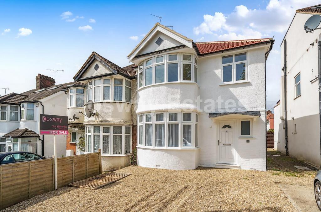 Page Street, Mill Hill, NW7 3 bed semi-detached house for sale - £650,000