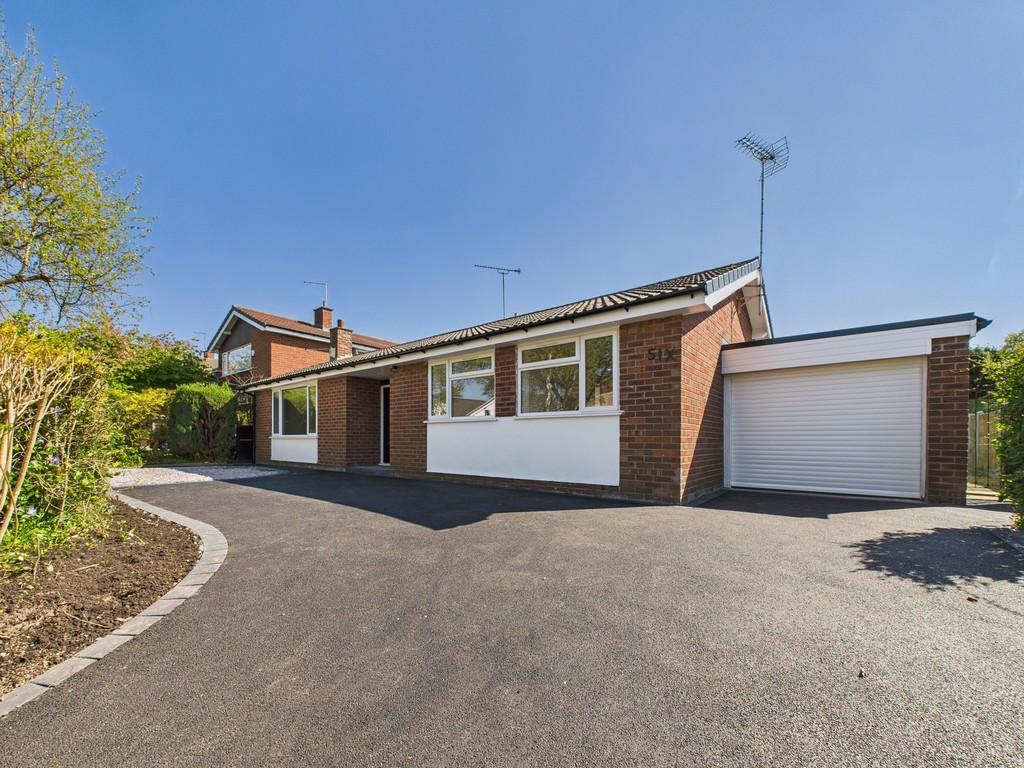 Rowcliffe Avenue, Westminster Park 3 bed detached bungalow - £425,000
