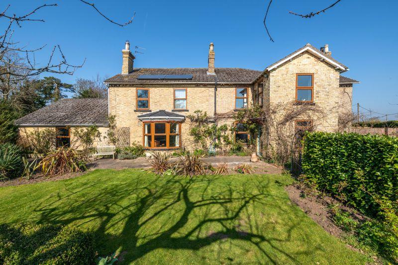 The Moat House, Gautby, Market Rasen 6 bed detached house for sale - £ ...