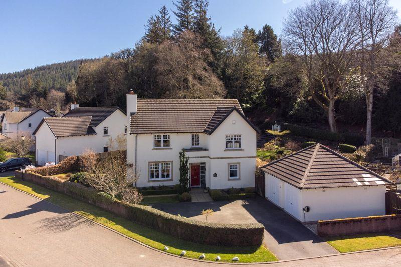 7 Craigmyle Park, Peel, Clovenfords... 5 bed detached house for sale ...